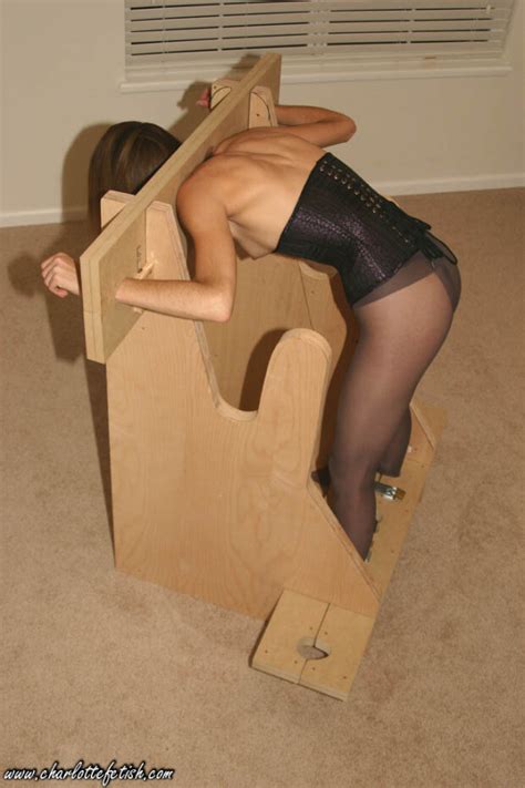 Macetheace Scavengers Daughter Fiddles Stocks Restraints Pin 47507146