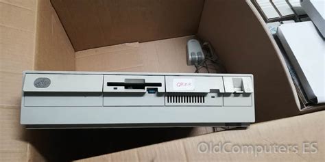 Donación de un IBM AS400 type 9404