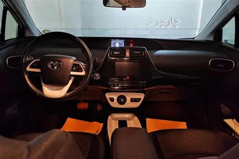 تویوتا پریوس کارکرد ۷۱هزار کیلومتر بدنه بدون رنگ اتوماتیک شارژ وایرلس