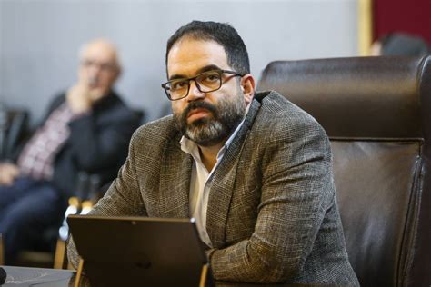 نشست فناوری، پژوهش و اقتصاد دانش بنیان دریایی برگزار شد عکس