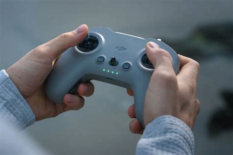 Jual Dji Fpv Remote Controller 3 Authorized Online Retailer Wearinasia