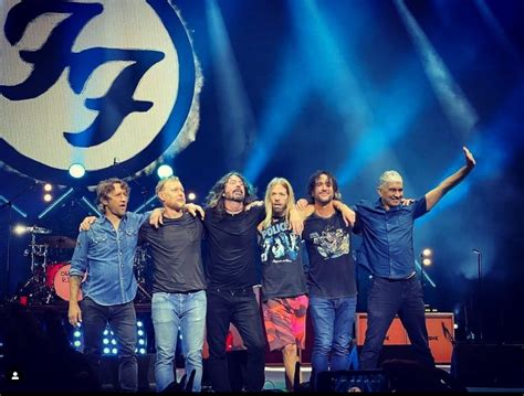 Foo Fighters Anuncia Continuidade Da Banda