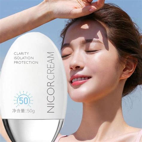 Body Sunscreen Spf 50 Light Thin Refreshing Sunscreen Protector Solar