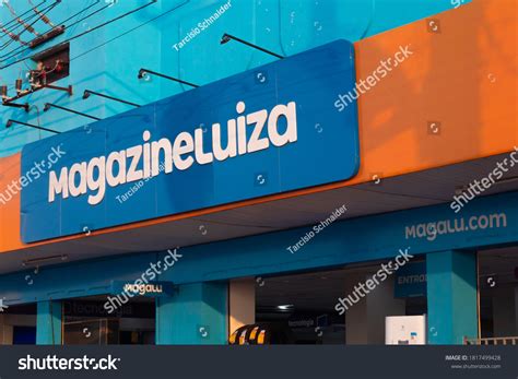 Luiza Logo