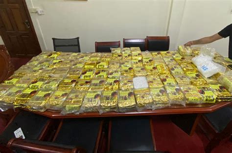 សមត្ថកិច្ចរកឃើញគ្រឿងញៀនជាង១០០គីឡូដោយចៃដន្យក្នុងរថយន្តស្លាកលេខឡាវ ពេលជួបគ្រោះថ្នាក់ចរាចរណ៍នៅភ្នំពេញ