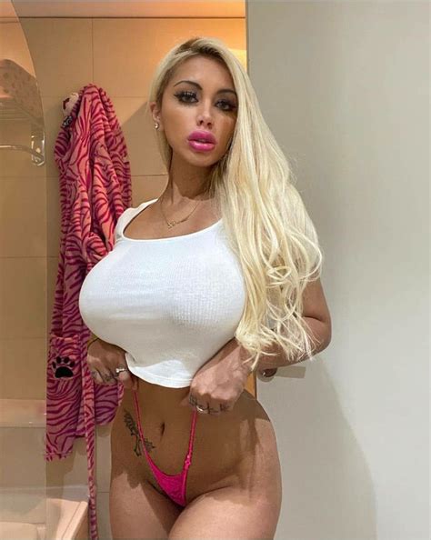 Bonito Crop Tops Tops Bikinis Girl Girls Boobs Sexy Blond