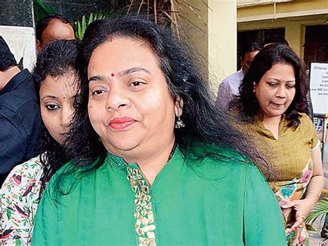 Mayors Wife Ratna Chatterjee Faced Interrogation Session Of Ed Anandabazar