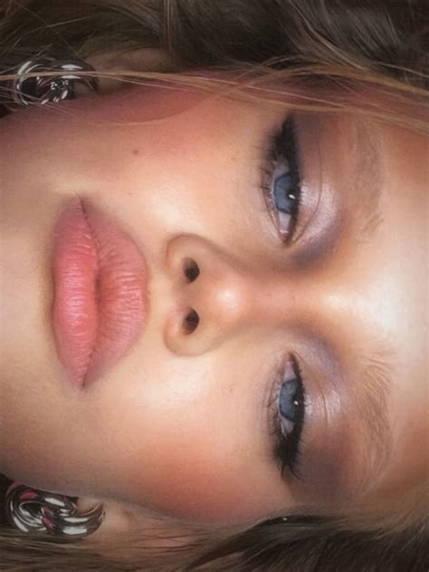 Pin By Yaya On Makeup Makeup Routine Eye Makeup Makeup Inspiration