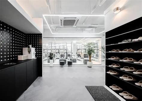 화이트톤 깔끔하고 모던한 40평 필라테스학원 인테리어 인천 부평구 부평동