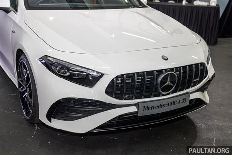 2023 Mercedes Amg A35 4matic Sedan 小改款登场！搭48v轻混动系统，可输出306 Hp400 Nm；预售价
