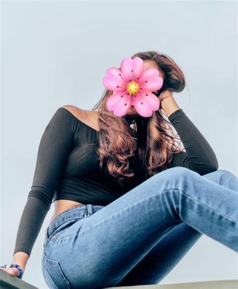 Nadee Srilankan Gril Sri Lankan Escort In Colombo