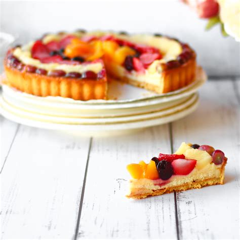 Торт Ягодно — фруктовый микс Profitrolhaus