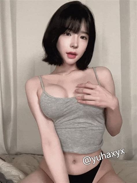 유하 On Twitter 재미난 거 모하까 고민하다가 리트윗 이벤트를 해보려고 ㅎㅎ 13일 목요일까지 팔로우랑 리트윗 해주면