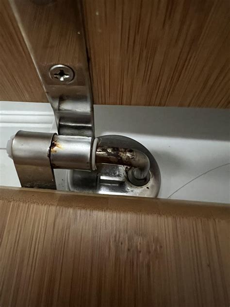 Toilet Seat Has Slid Of Hinge Is There A Way To Fix Or Shall I Just