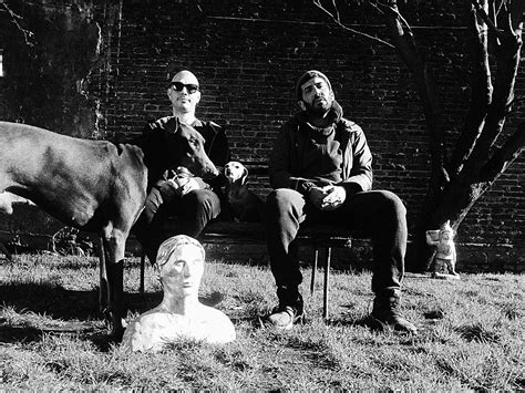 1 0 Australopithecus