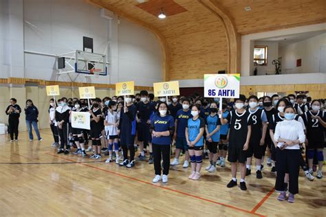 Үй Цай сургуулийн аварга шалгаруулах “Гар бөмбөг” ийн тэмцээн боллоо Ui Tsai Mn