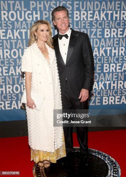 Siebel Photos And Premium High Res Pictures Getty Images