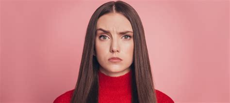 How To Treat Vertical Lines On Forehead Causes Prevention And Best Solutions