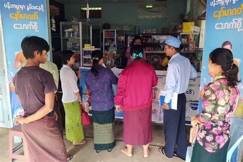 သရက်မြို့၌ စားသုံးရန်မသင့်သည့် ဆေးဝါးများ ရောင်းချနေမှု ရှိ မရှိ ကွင်းဆင်းစစ်ဆေး Information