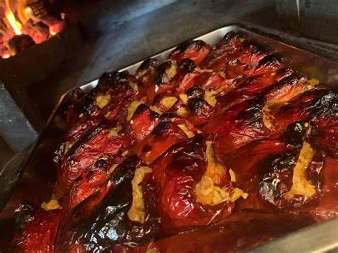 Домашна кухня Foodbanda Всеки знае какво е мешана скара но почти никой не знае къде е