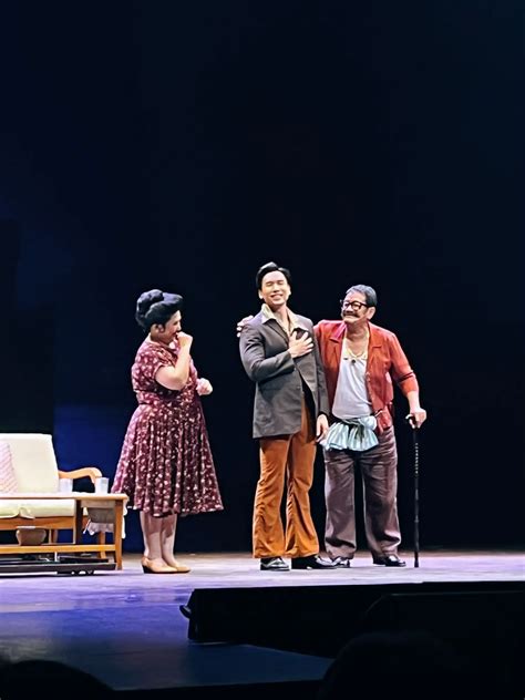 🎤ไปหาเลาะ มนต์รักลูกทุ่งทองกวาวเดอะมิวสิคัล แกลเลอรีที่โพสต์โดย Indymeen Lemon8