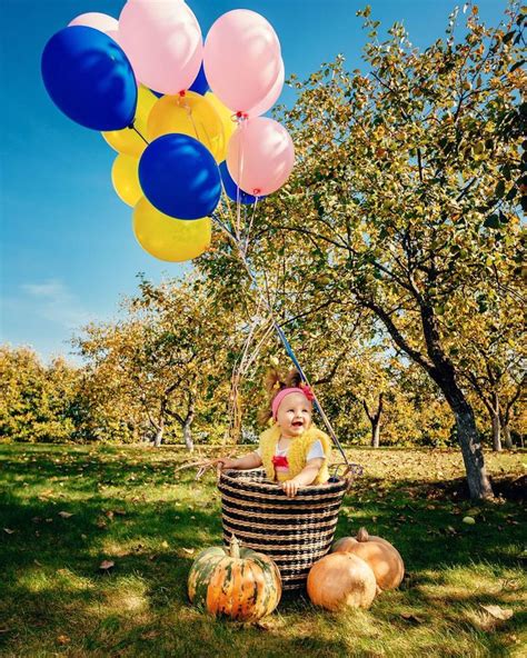 С первым днем осени Как настроение У нас отличное Наступает самое лучшее время для ярких