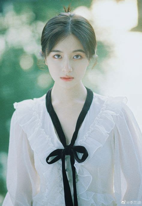 Li Landi 李兰迪 Updates On Twitter Dễ Thương Diễn Viên Dép