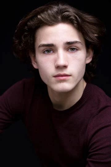 Oliver Bickers The Hunt Academy For Young Actors