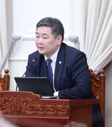 Сүхбаатарын УИХ ын чуулган дээр анхны хэлсэн үг энэ цаашдаа ч үүнийг л сануулж хэлнэ