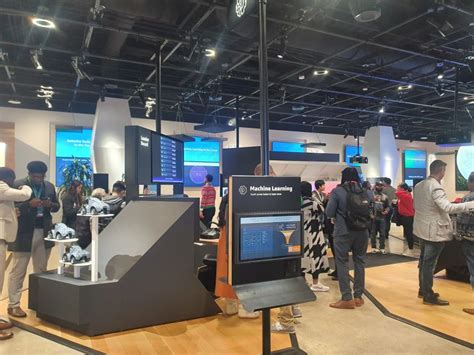 Ritu Patel On Linkedin Networking Holidaycheer Techcommunity Aws Techevents Holidaysweater…