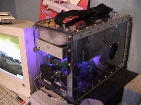 I Built A Clear Mini Itx Pc Way Back In 2001 While Everyone Else Was Using Beige Towers My