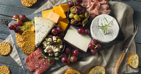 9 Secrets To Crafting The Ultimate Cheese Board