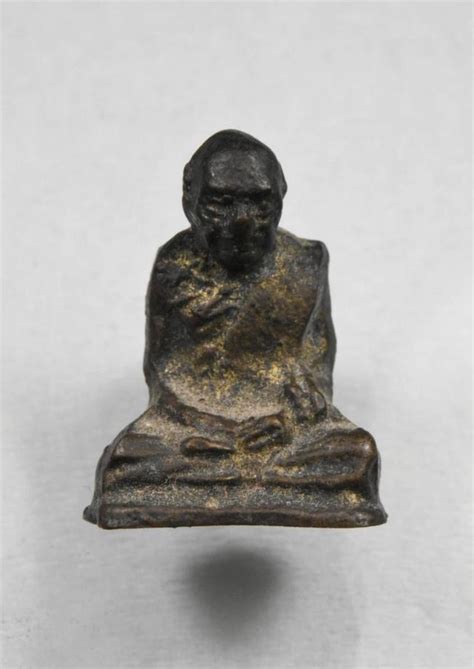 รูปหล่อหลวงพ่อเขียน วัดถ้ำขุนเณร Ennxo