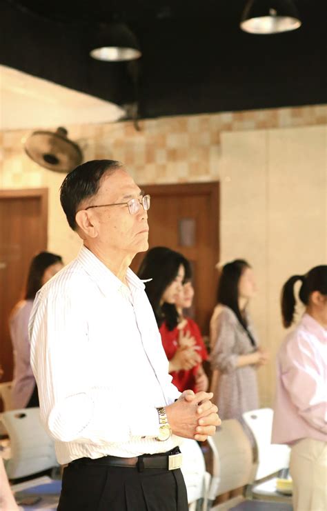 ทูตของพระคริสต์ โอซาน Added A New ทูตของพระคริสต์ โอซาน