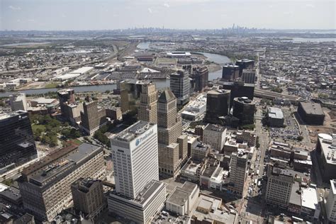 [100 ] Newark Wallpapers
