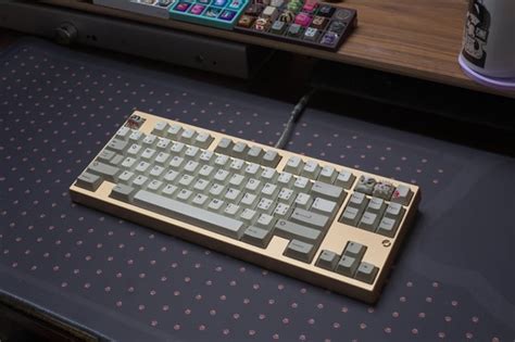 Qk Neo80 Champagne R Customkeyboards
