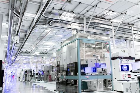 Intel S New Fab In Ireland Begins High Volume Production Of Intel Technology Techpowerup