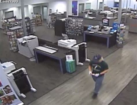 Heres The Deranged Austin Serial Bomber Who Blew Himself Up As Cops Surrounded Him Maxim