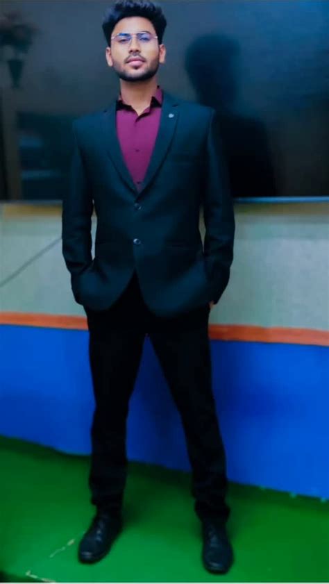 Official Sumit Garg Officialsumitgarg01 • Instagram Photos And Videos