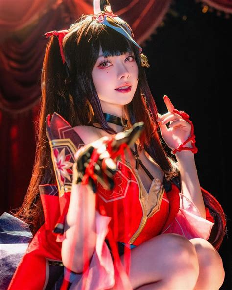 Chi M Ng Ng Lo T Nh B Ng M T C A N Coser Xinh P Xu T Hi N Trong Phi N Live Ra M T