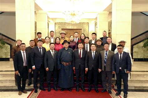 Ренчинбямбын Гурвантэс сумын ИТХ ын төлөөлөгчдийг өнөөдөр Төрийн ордонд хүлээн авлаа Говийн