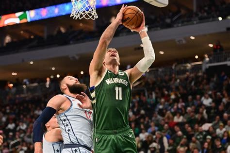 Milwaukee Bucks Vs Chicago Bulls Prediction Nba Picks 122824 Pickdawgz