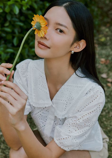 Joey Loo In Shanghai Female Model Basic Models Singapore