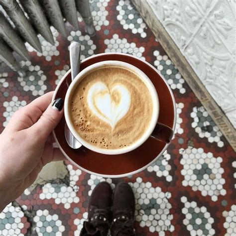 Пол и плитка внизу