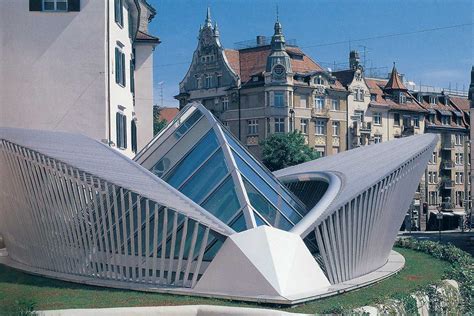 سانتیاگو کالاتراوا، معمار ــ مهندس ــ هنرمند دانشنامه هنرمعماری