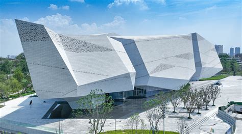 中铁建工施工建设的中国西部最大地学博物馆正式开馆－国务院国有资产监督管理委员会