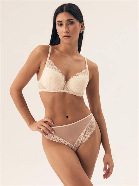 Henderson Ladies 42582 Noche Peach Lace Push Up Bra Buy At Best Prices
