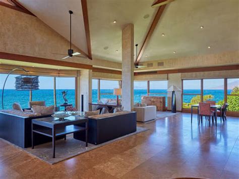 14m Hawaii Oceanfront Penthouse With Pacific Views Private Sauna And Resort Style Grounds For