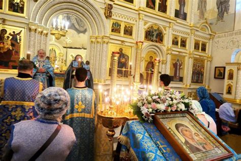 День Казанской иконы Божьей Матери Храм свт Иова Патриарха Московского и всея Руси