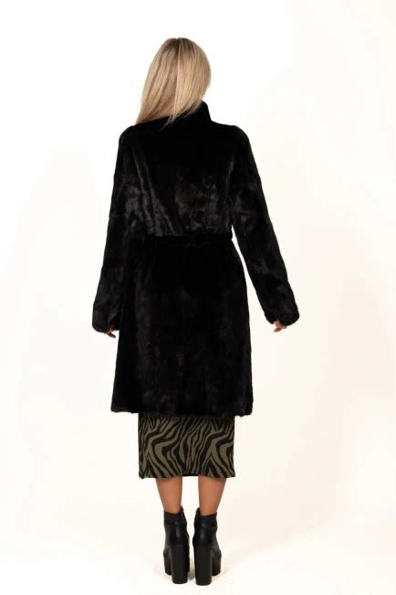 Шуба з хутра норки чорний колір Світ Шкіри та Хутра